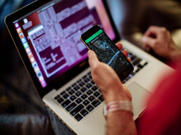 汽车网络安全隐患：切诺基这样被黑客“带”到沟里|菲亚特克莱斯勒|切诺基_凤凰资讯