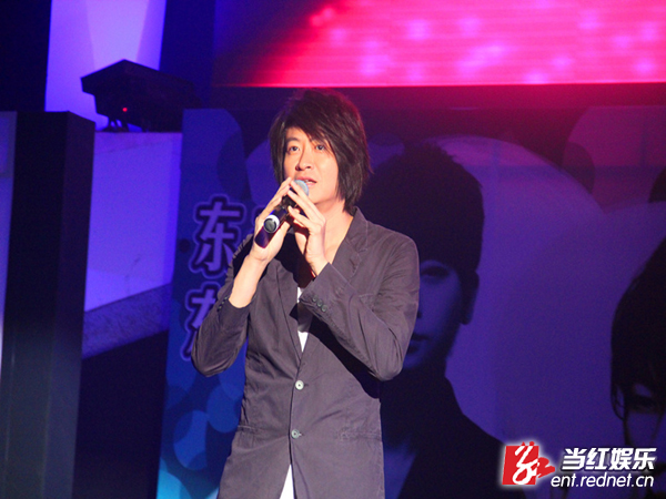 华瑞鑫艺5周年音乐会 游鸿明神秘现身_音乐频道_凤凰网